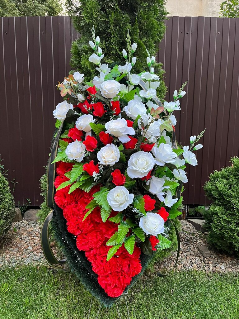 Cenaze gereçleri firmaları Ритуальные венки, Voronejskaya oblastı, foto