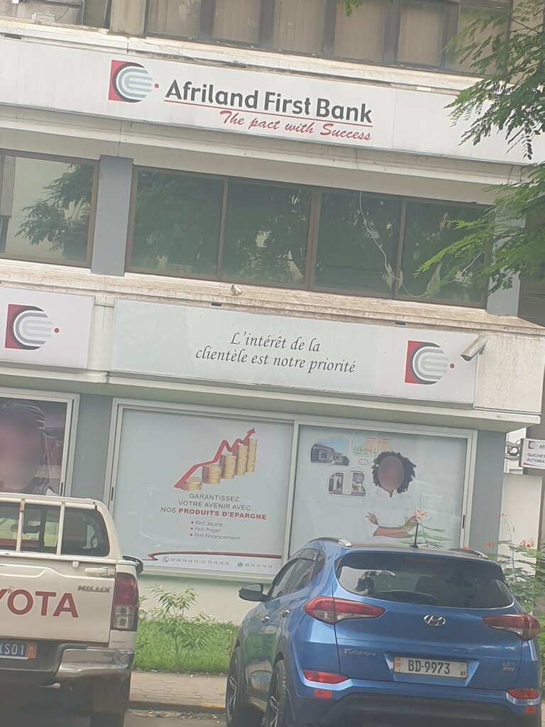 Banka Afriland First Bank, Abican, foto