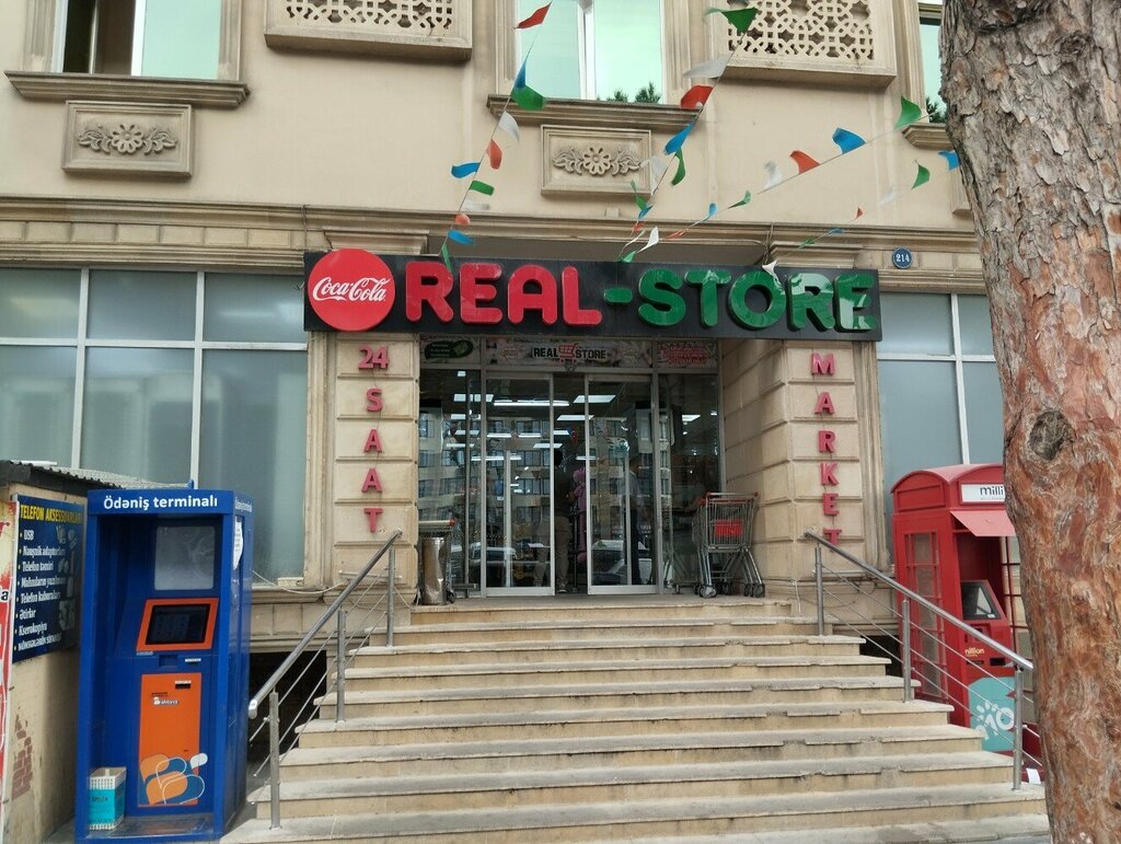 Market Real-S, Bakü, foto