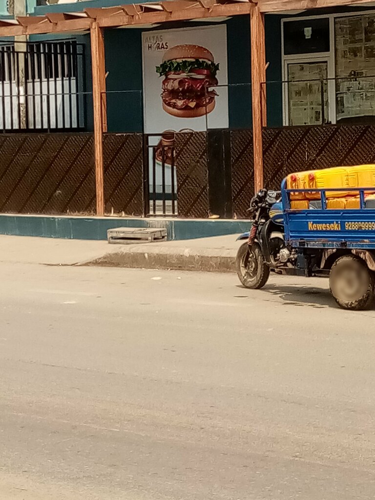 Ekmek fırını Altas Horas, Loanda, foto
