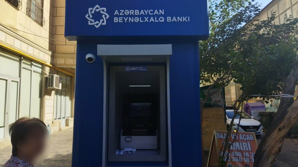 ATM'ler ABB, Bakü, foto