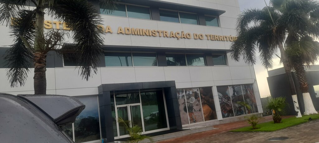 Devlet kurumları ve bakanlıklar Ministério da Administração do Território, Loanda, foto