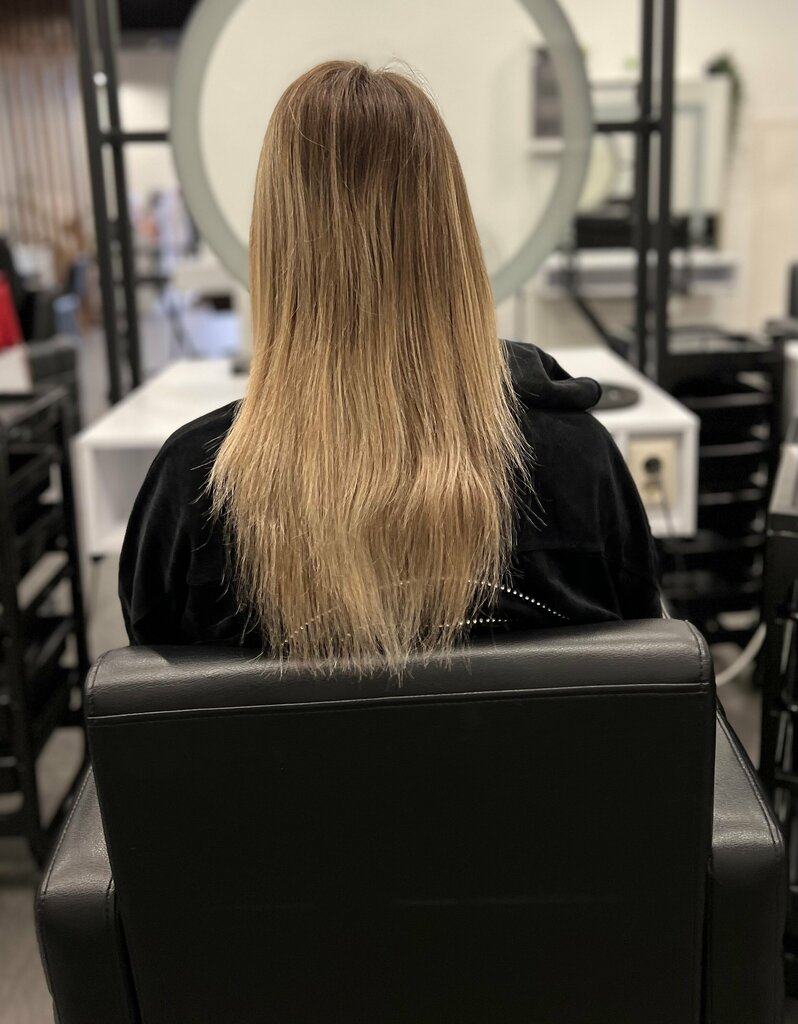 Saç uzatma Annati-zagustim, Moskova, foto