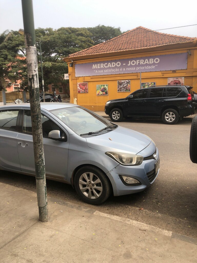 Mini-market Jofrabo, Loanda, foto
