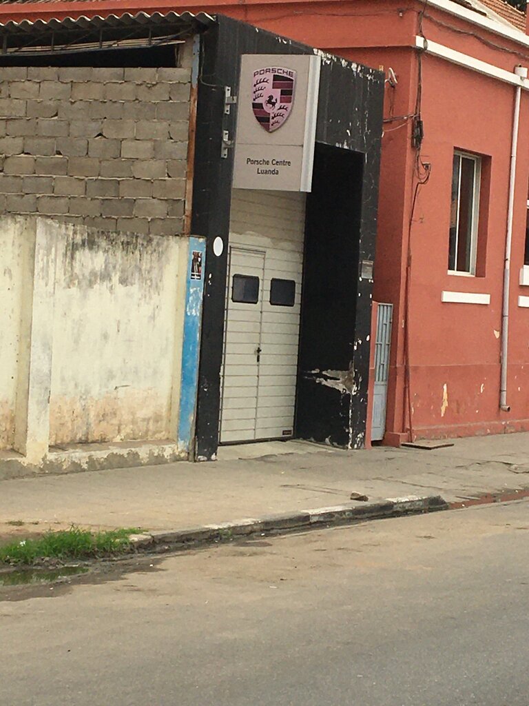 Otomobil servisi Porsche, Loanda, foto