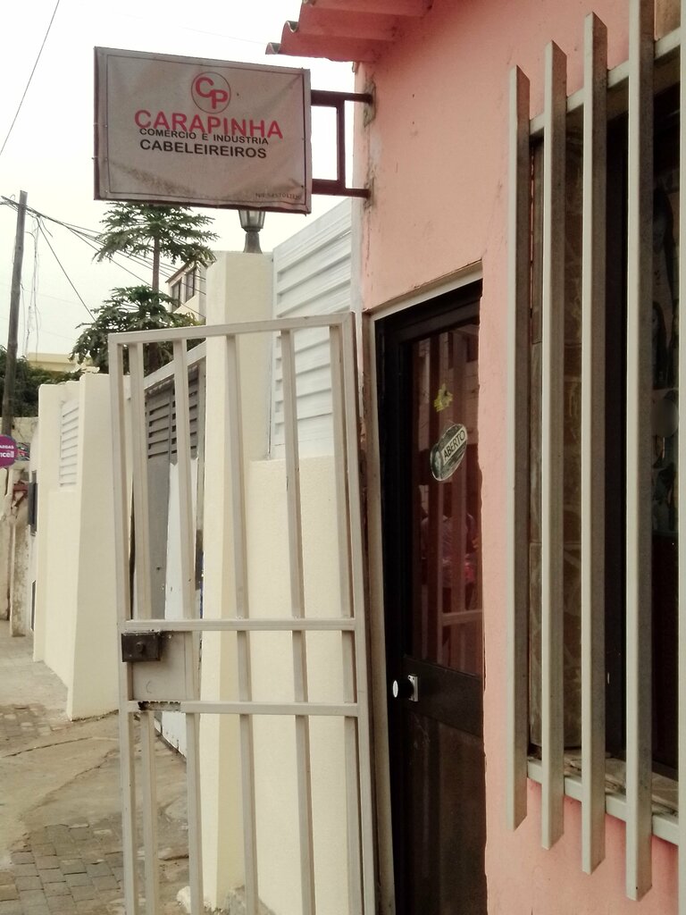Kuaförler Cabeleireiro, Loanda, foto