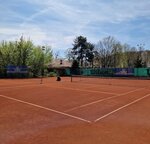 Match'n'Play (Belgrade County, gradska opština Savski Venac, mesna zajednica Topčidersko brdo-Senjak), tenis kulüpleri ve kortları  Belgrad'dan