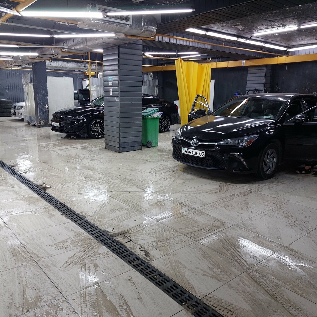 Oto yıkama Refresh, Almatı, foto