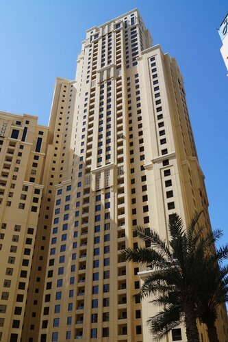 Adlandırılmış bina Shams 4, Dubai, foto