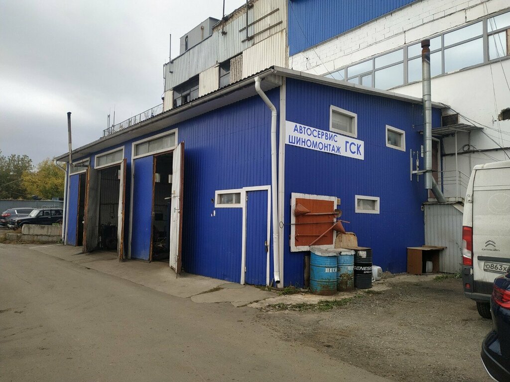 Otomobil servisi M-Motors, Moskova, foto