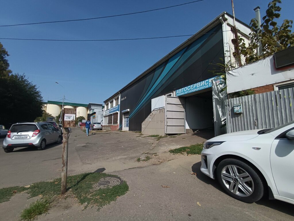 Otomobil servisi Автоцентр, Krasnodar, foto