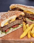 Karakee Café (127, Al Nahda Street, Deira, Dubai), kafe  Dubai'den