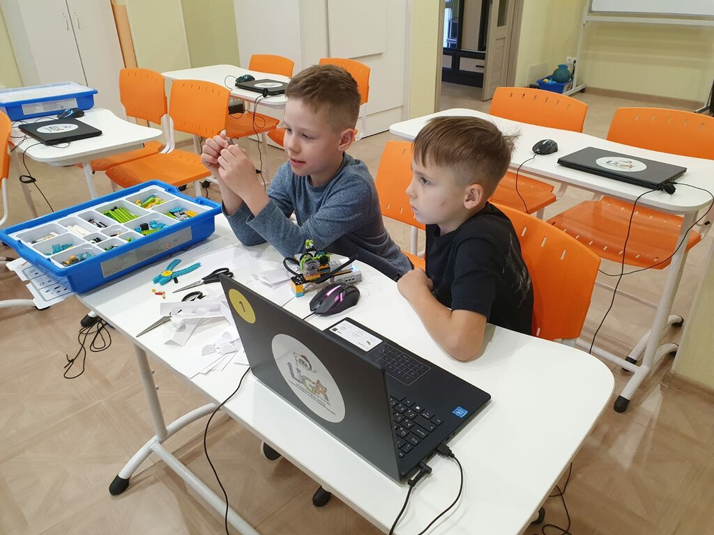 Kurs Школа робототехники и программирования Лига Роботов, Kazan, foto