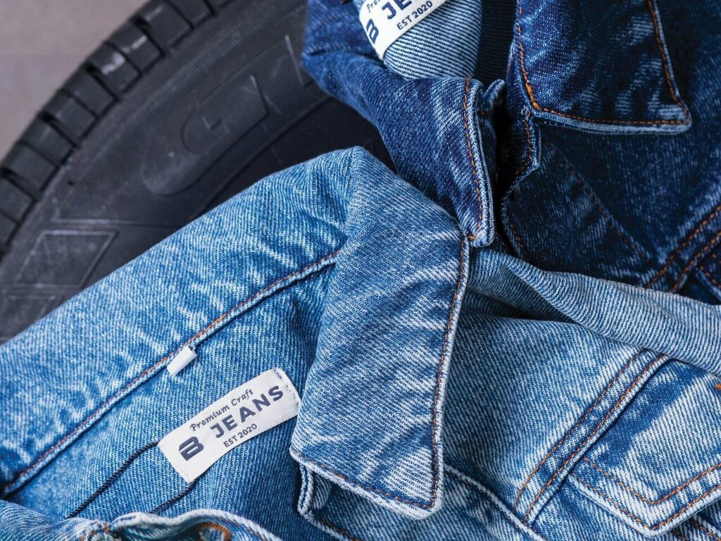 Denim giyim BJeans, Buhara, foto