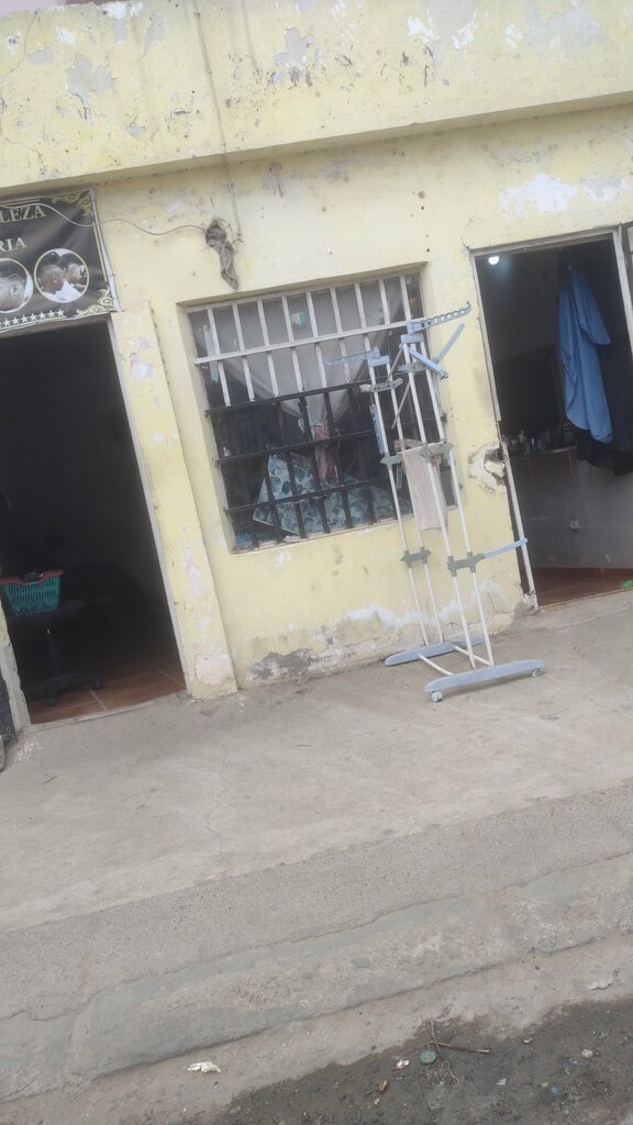 Güzellik salonu Barbearia Barbarudos, Loanda, foto