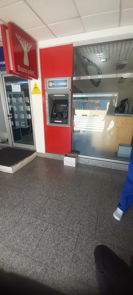 Banka Banco BIC, Loanda, foto