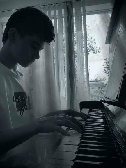 Yatılı okul Республиканская специальная музыкальная школа-интернат имени Зиёдулло Шахиди, Duşanbe, foto