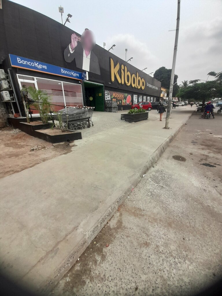 Alışveriş merkezleri Kibabo Viana, Loanda, foto