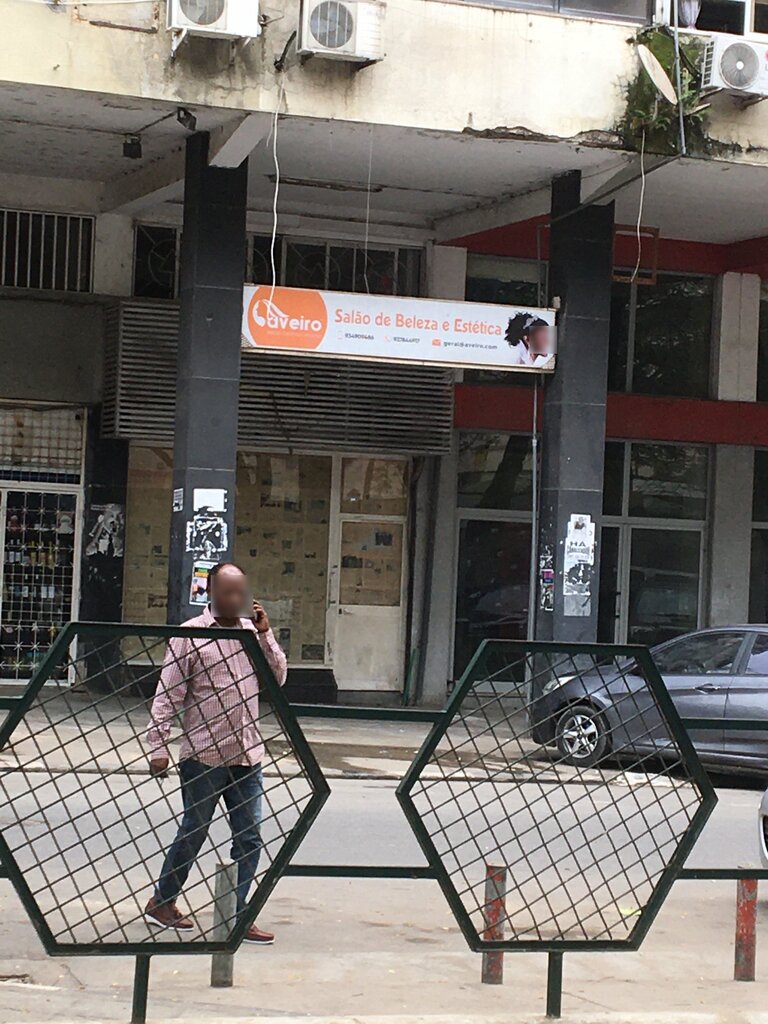 Güzellik salonu Caveiro, Loanda, foto