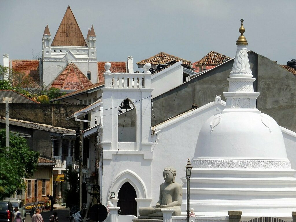 Pagoda Sri Sudharmalaya Buddhist Temple, Galle, foto