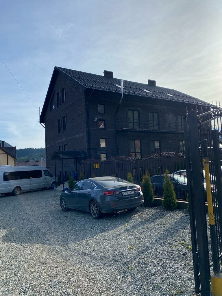 Konuk evi Barhat, Karaçay‑Çerkez Cumhuriyeti, foto