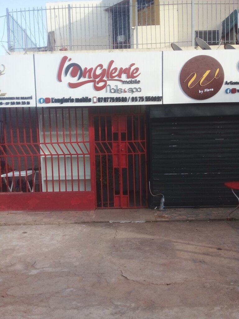 Güzellik salonu L'Onglerie mobile, Abican, foto