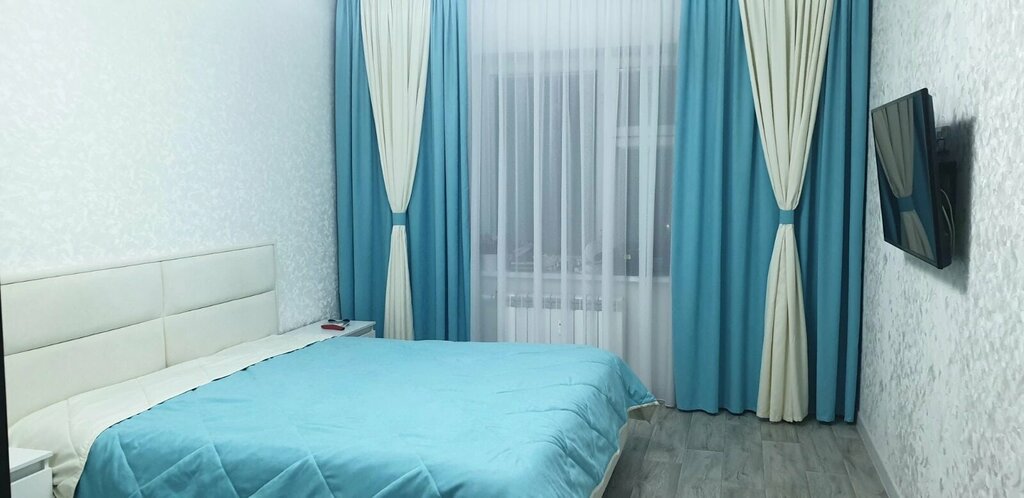 Perde ve korniş üreticileri Poshiv Shtor, Nijnevartovsk, foto