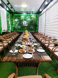 Green Tree Restaurant (Panjakent Street No:26, Samarkand), restoran  Semerkant'tan