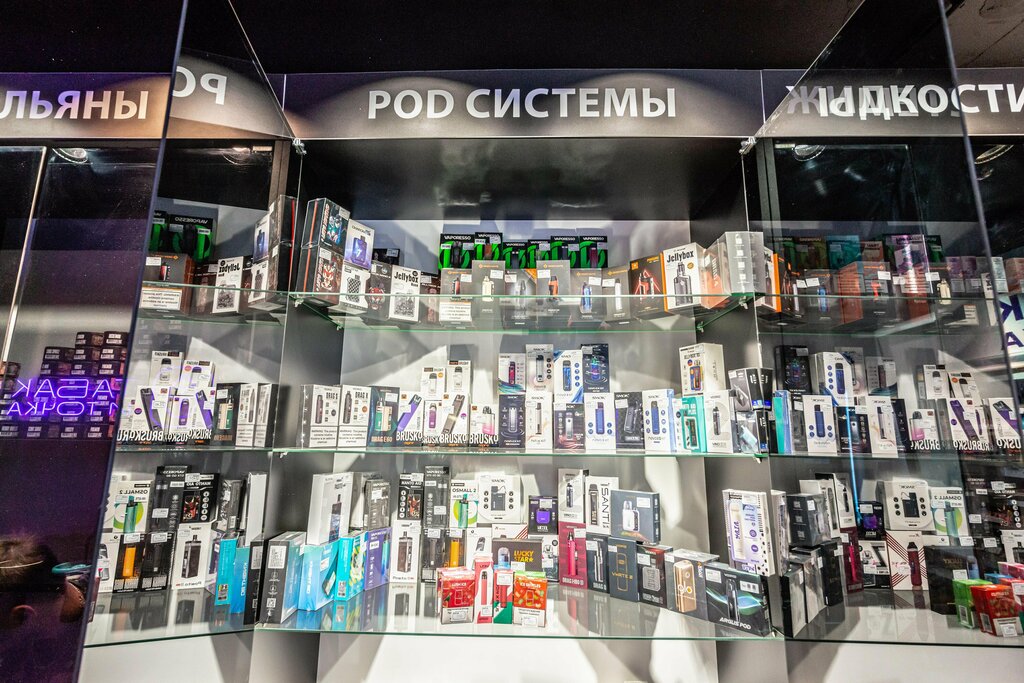 Tütün, sigara mağazaları Tobacco and point, Moskova, foto