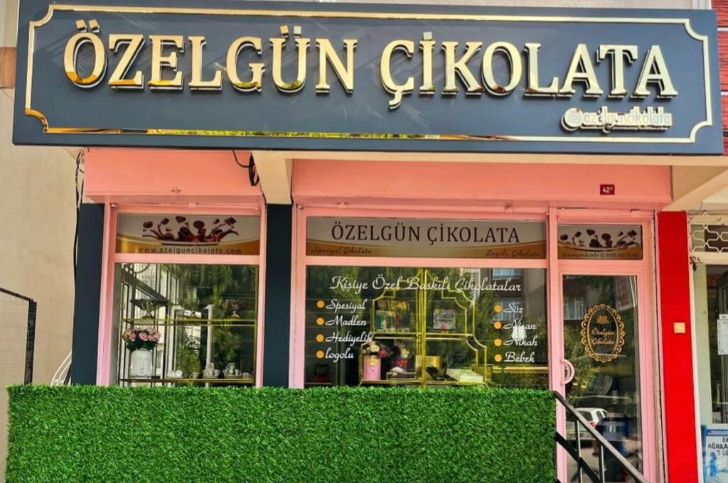 Pasta, şekerleme ve tatlı Özelgün Çikolata, İstanbul, foto