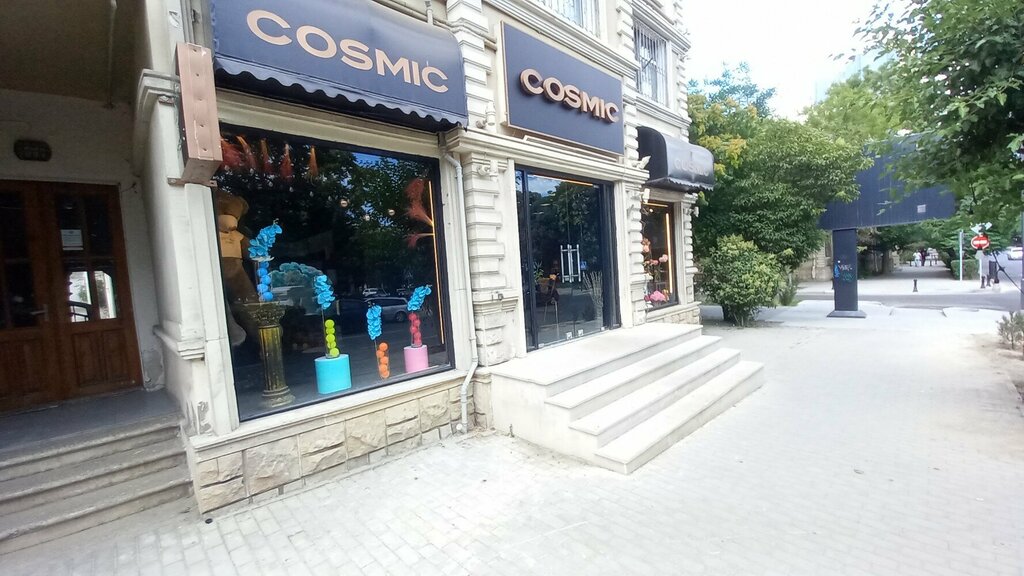 Çiçekçiler Cosmic Flowers, Bakü, foto