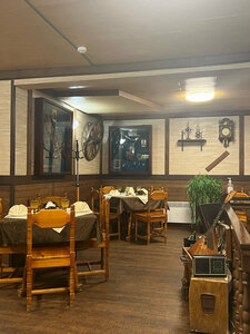 Proshly Vek (ulitsa Lazo No:1, rabochiy posyolok Listvyanka), kafe  İrkutskaya oblastından