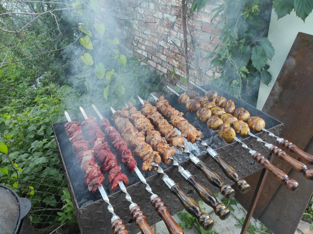 Kafe Шашлычная, Karabanovo, foto