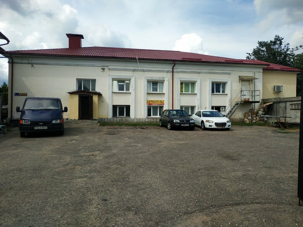 Oto döşeme Demidenok I. P. Ip, Vitebsk, foto