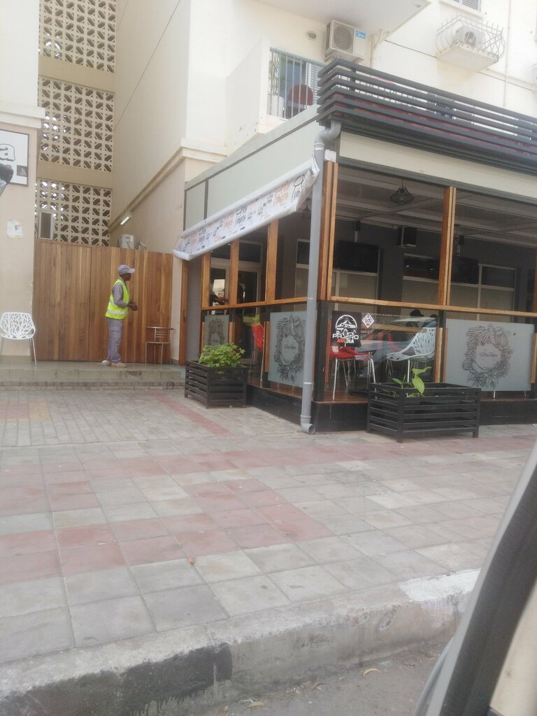 Restoran Restaurante Puro Tempero H13, Loanda, foto