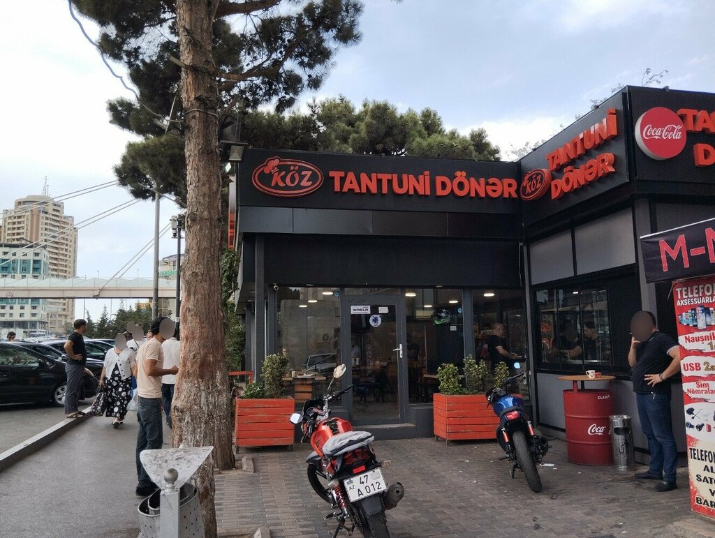 Kafe Tantuni köz dönər, Bakü, foto