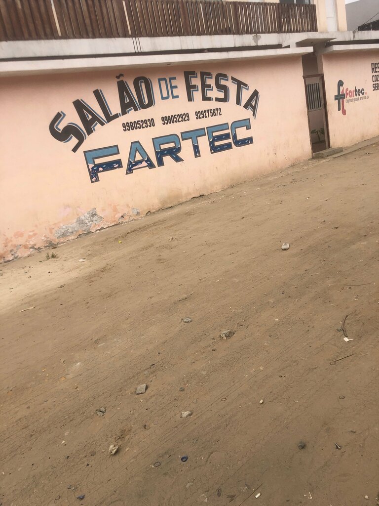 Gece kulüpleri Salão de Festa Fartek, Loanda, foto