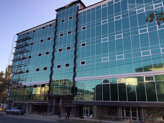 Alışveriş merkezleri Торговый цент ЦУМ, Rostovskaya oblastı, foto