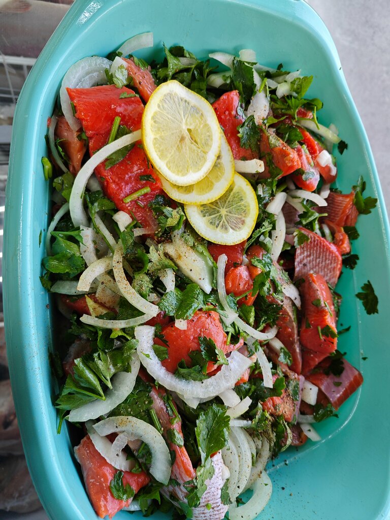 Balık ve deniz ürünleri Деликатесный Дворъ, Krasnoyarsk, foto