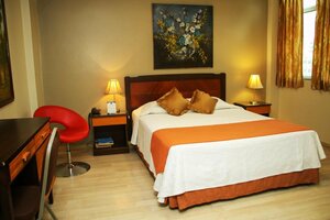 Hotel Gh Alexander (Guayas, Guayaquil, Pedro Carbo Francisco Maria Roca), otel  Guayaquil'den
