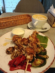 Favori mekan (Savieckaja vulica No:95В), kafe  Bobruisk'ten