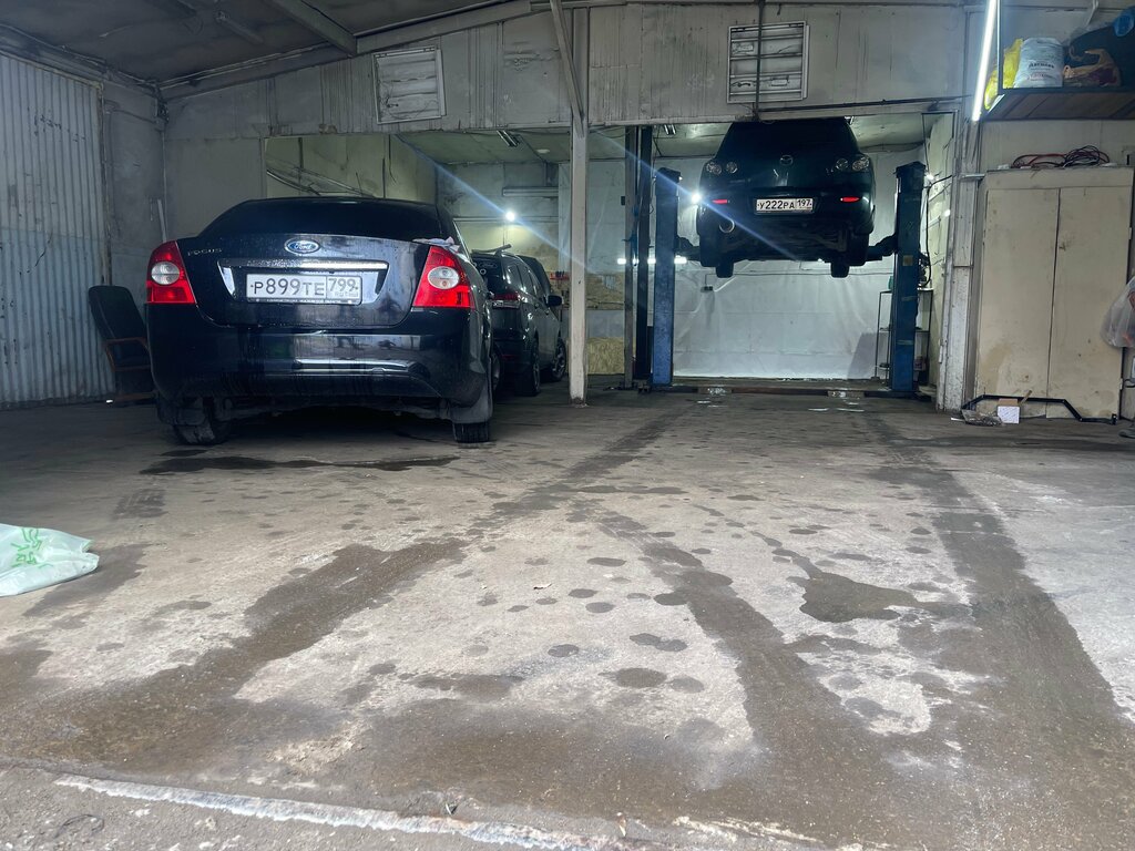 Motor tamiri Ford Service, Moskova, foto