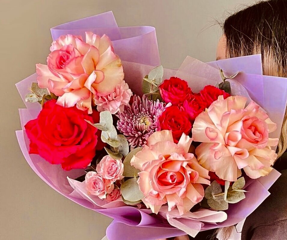 Çiçek teslimatı Эвелина, Yurga, foto