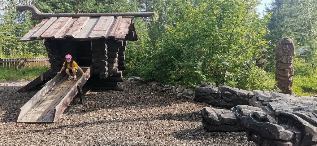 Kültür ve eğlence parkları сквер Медвежий Край, Medvezhyegorsk, foto