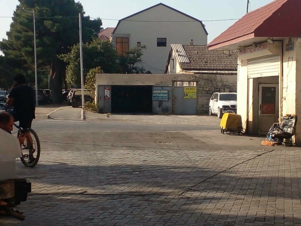 Otomobil servisi Avto Servis, Bakü, foto