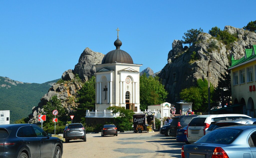 Dağ geçidi Laspi Pass, Sevastopol, foto