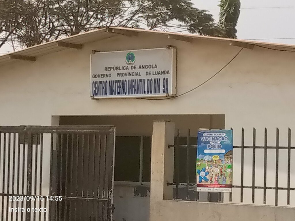 Tıp merkezleri ve klinikler Centro Materno Infantil do Km 9A, Loanda, foto