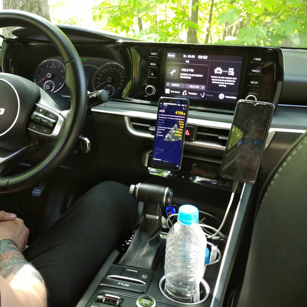 Taksi Волжские огни, Nijni Novgorod, foto