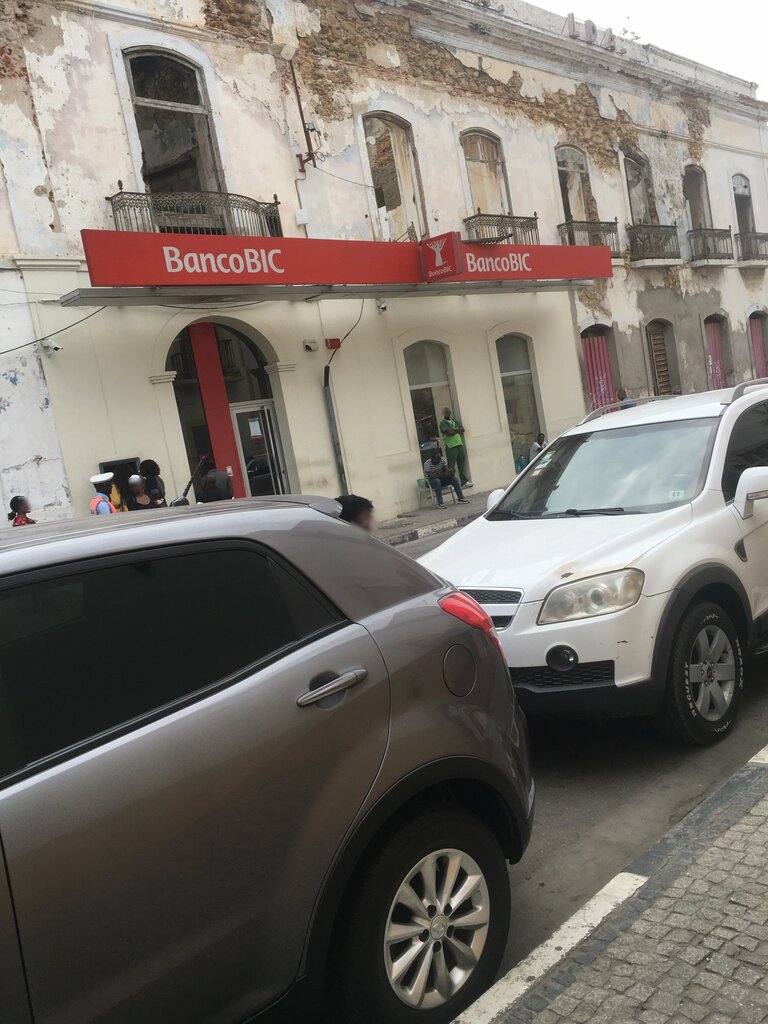 Banka Banco BIC, Loanda, foto