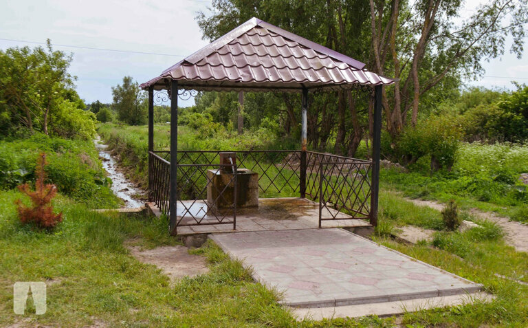 Tulumba Источник минеральной воды, Slavsk, foto